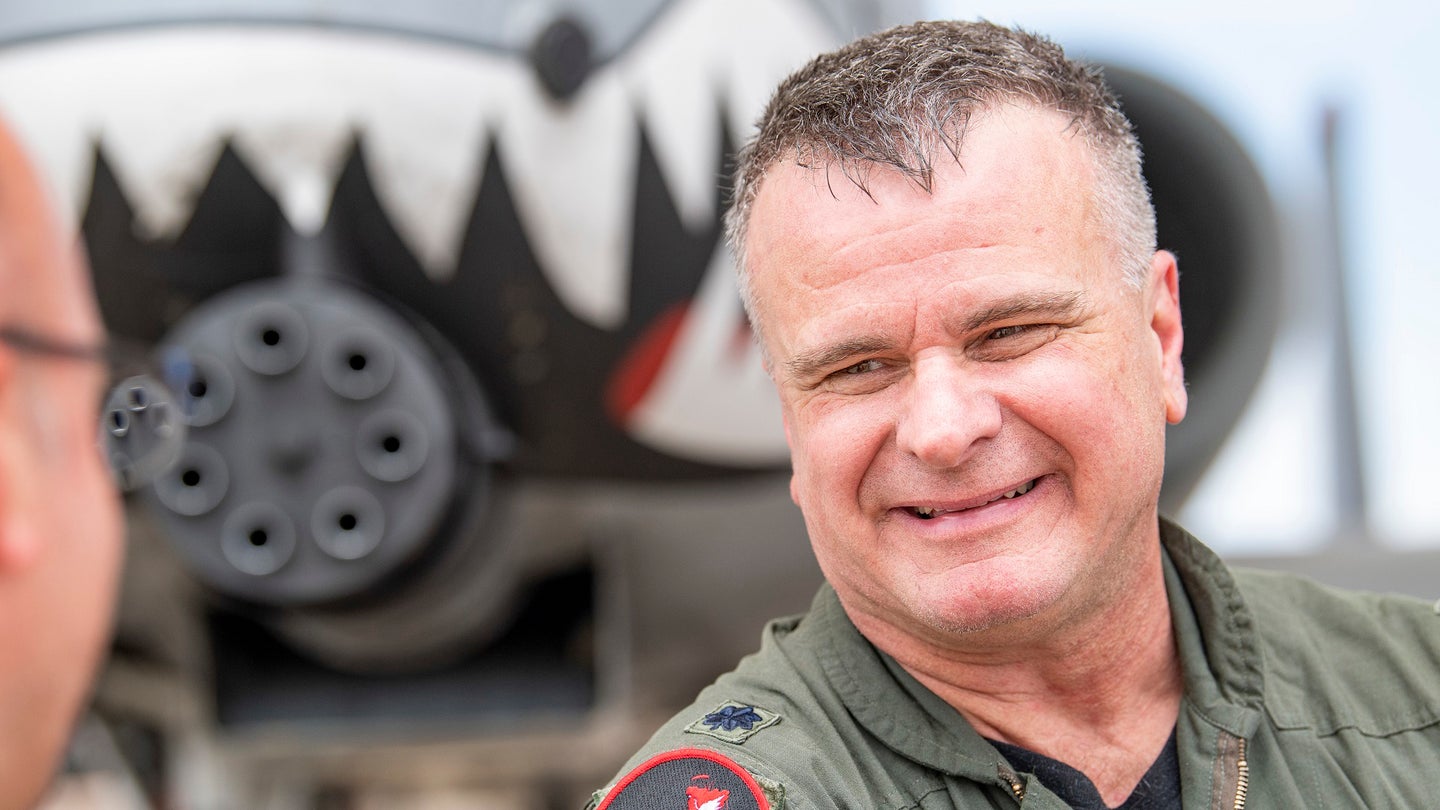 A HEROIC A-10 AIR FORCE PILOT MAY RECEIVE DESERT STORM’S 1ST MEDAL OF ...